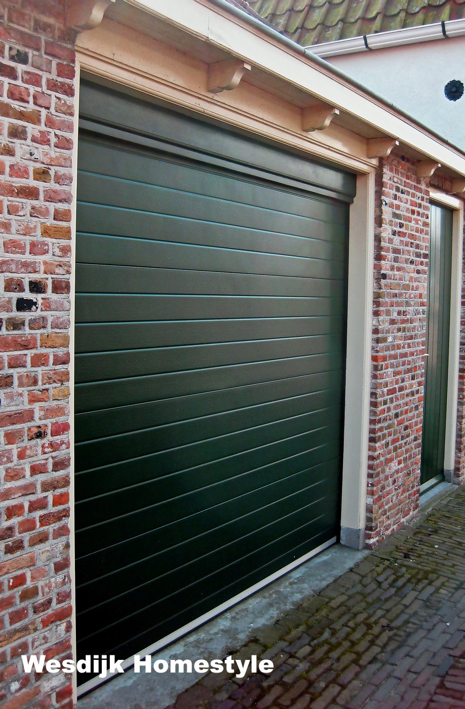 Garagedeuren Zeeland | Garagedeur specialist Zeeland | Garagedeuren ...